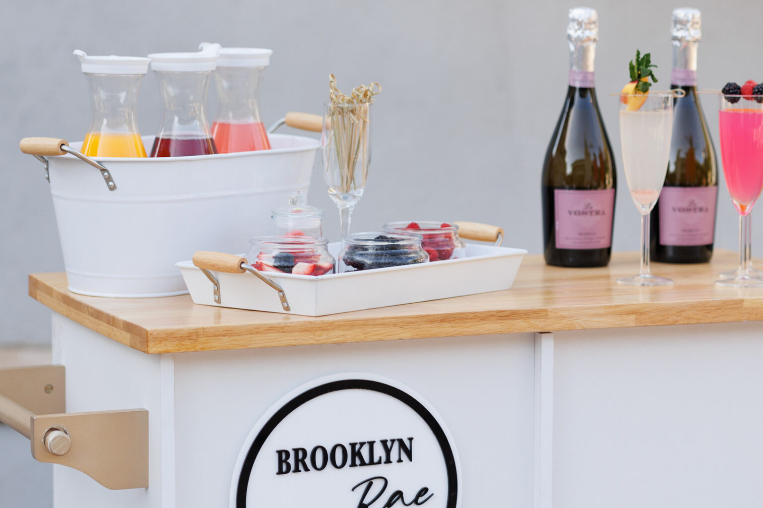 Specialty Drink Bars | Liquid Caterers Mobile Bartending